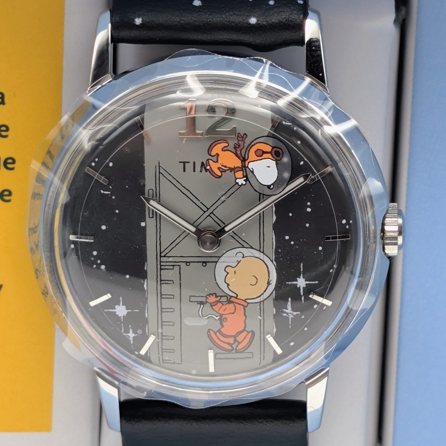 Timex Peanuts X Space 34mm Marlin Watch TW2W89700 [2025] | Vintage ...